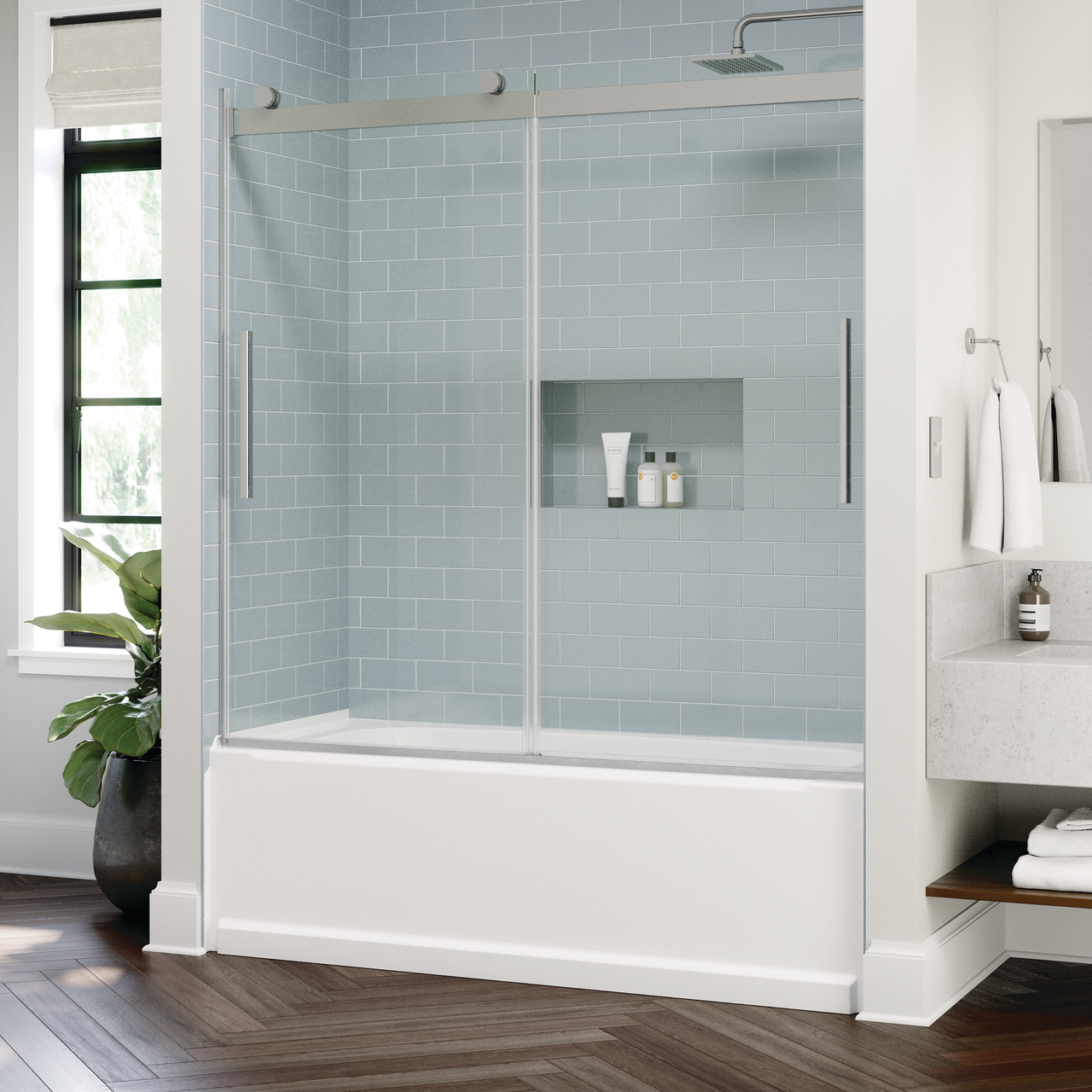 Classic 500 8mm Bathtub Doors – Delta Shower Doors