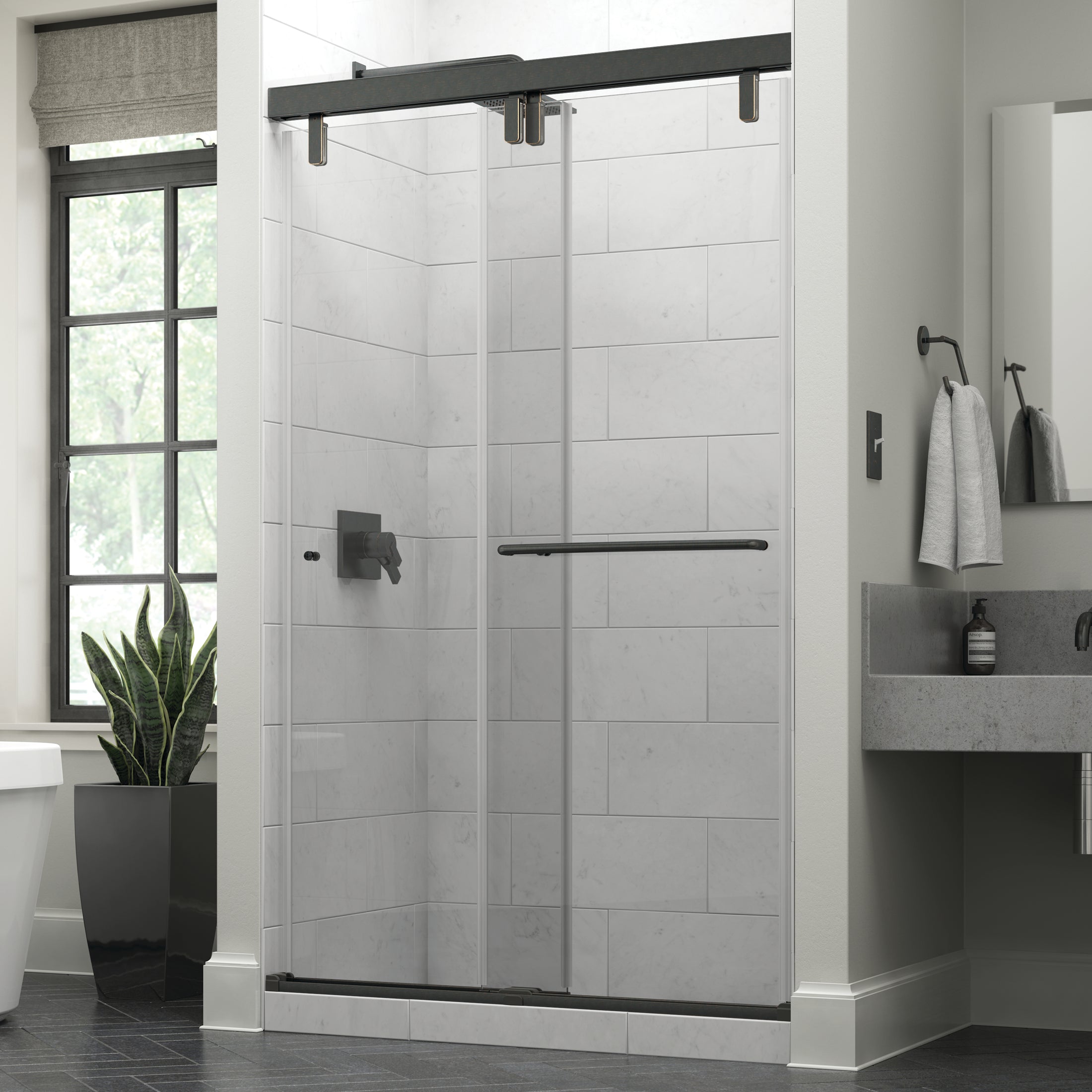 Mod 10mm Shower Door with Simplicity Handle – Delta Shower Doors